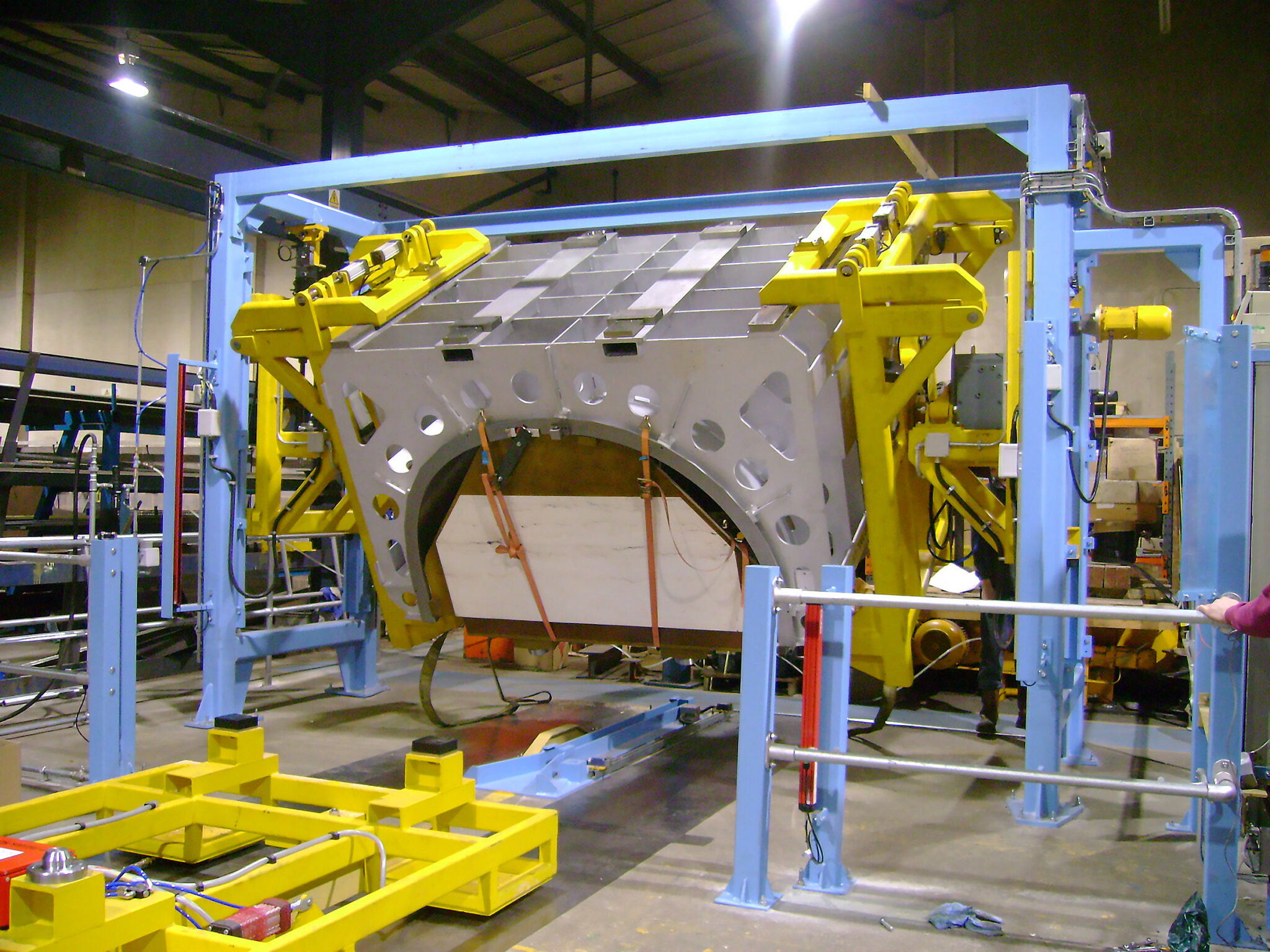 Bespoke Rotation Rig & Air Skate - SCX | Specialist Handling Solutions